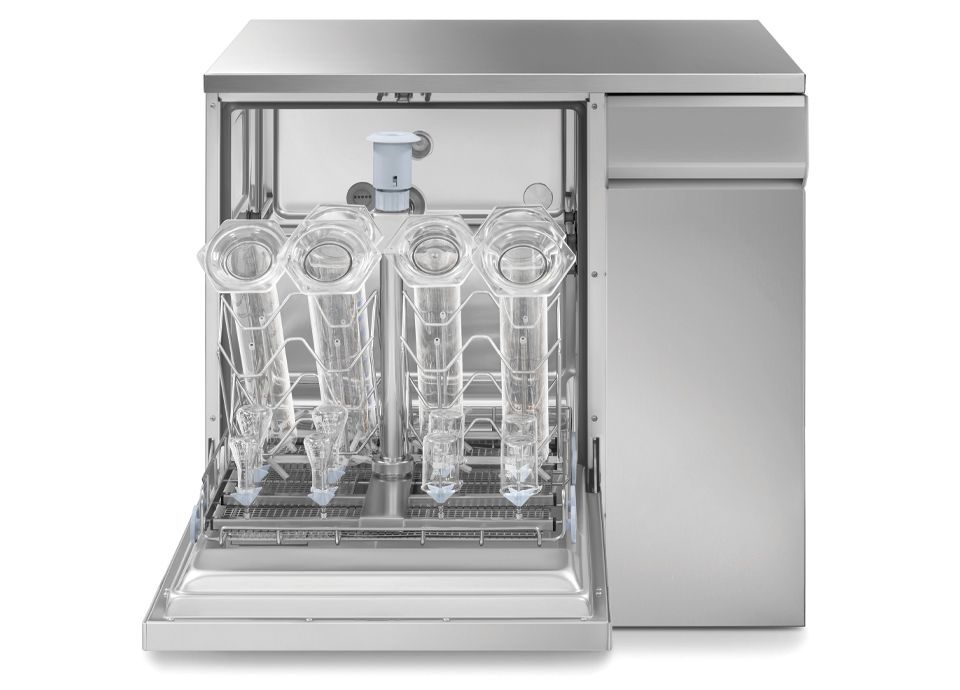 Glassware washer complete drying