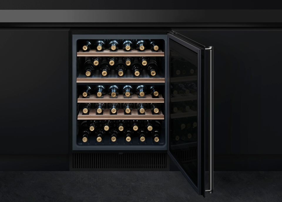 Cave à vin Encastrable Noir CVI638RN3