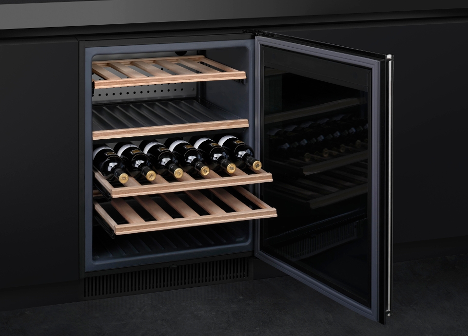 Cave à vin Encastrable Noir CVI638RN3