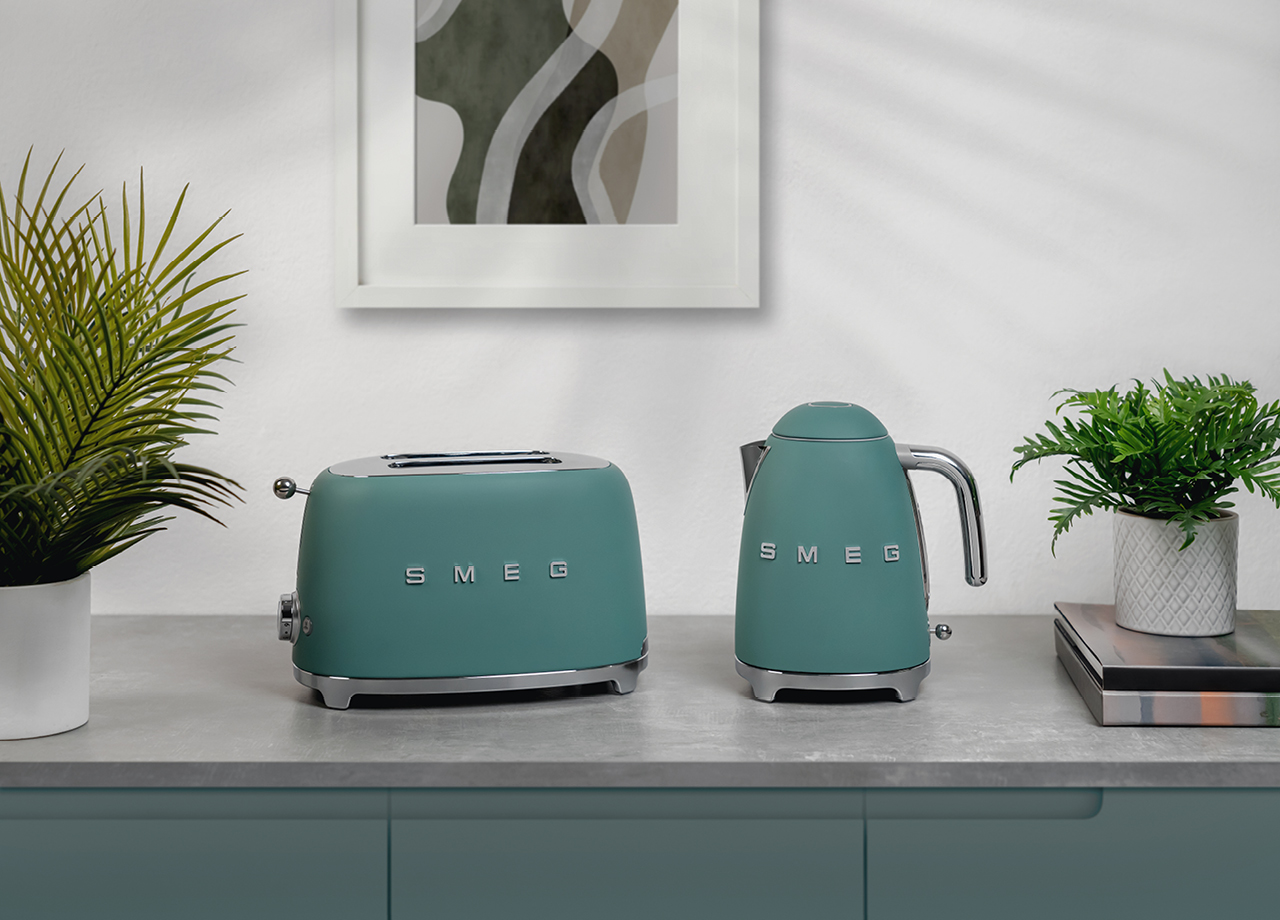 EMERALD GREEN, NOUVELLE FINITION FRAÎCHE| Smeg Belgique