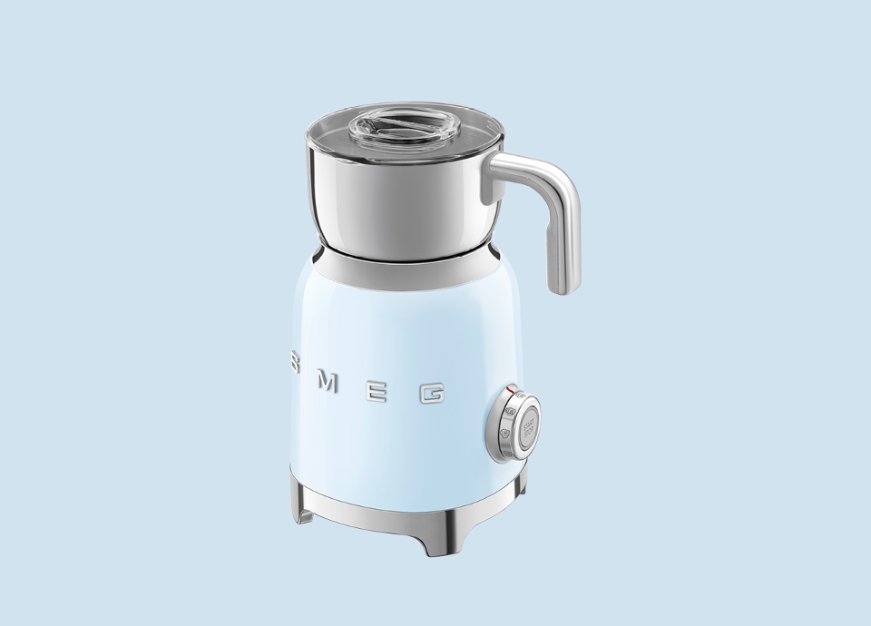 La Chocolatière / Mousseur de lait : La crème de la crème | SMEG France