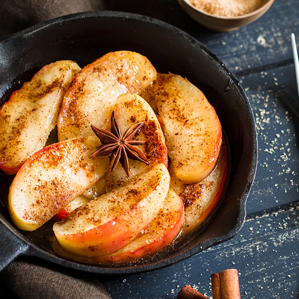 CINNAMON BAKED APPLE