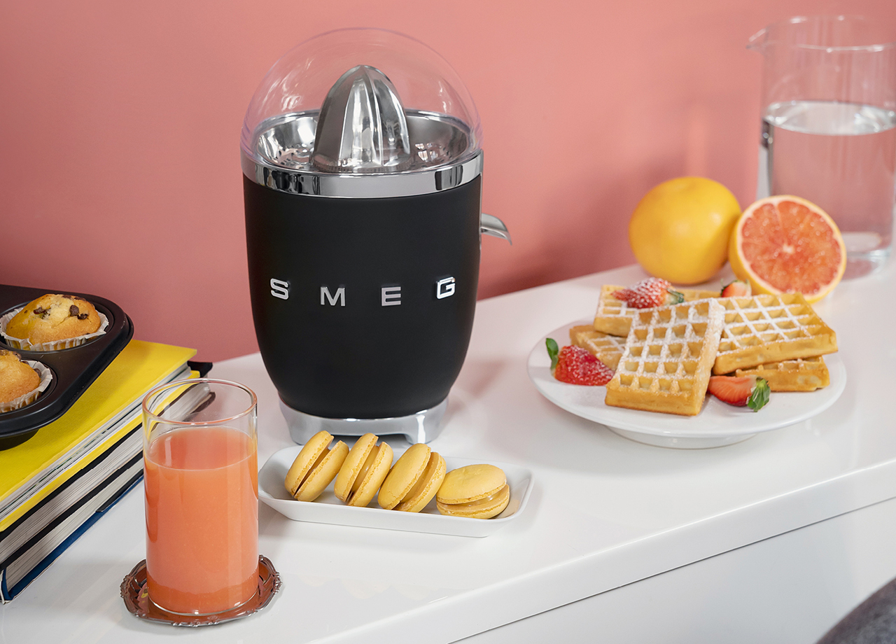 Vinn Smegs nya citruspress - Smeg.se