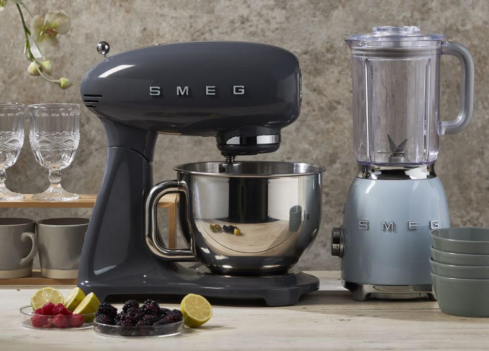 Stand Mixer - Food Mixer - Electric | Smeg UK