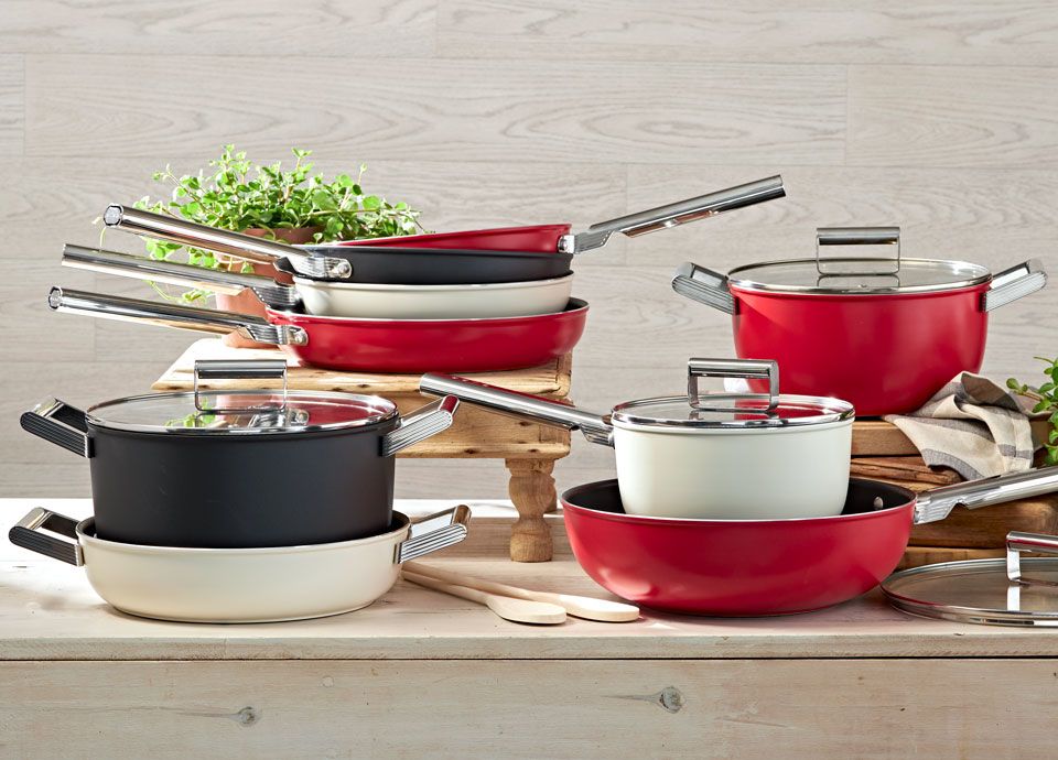 Cooking Has Never Looked so Good | Smeg Cookware Collection | Smeg ...