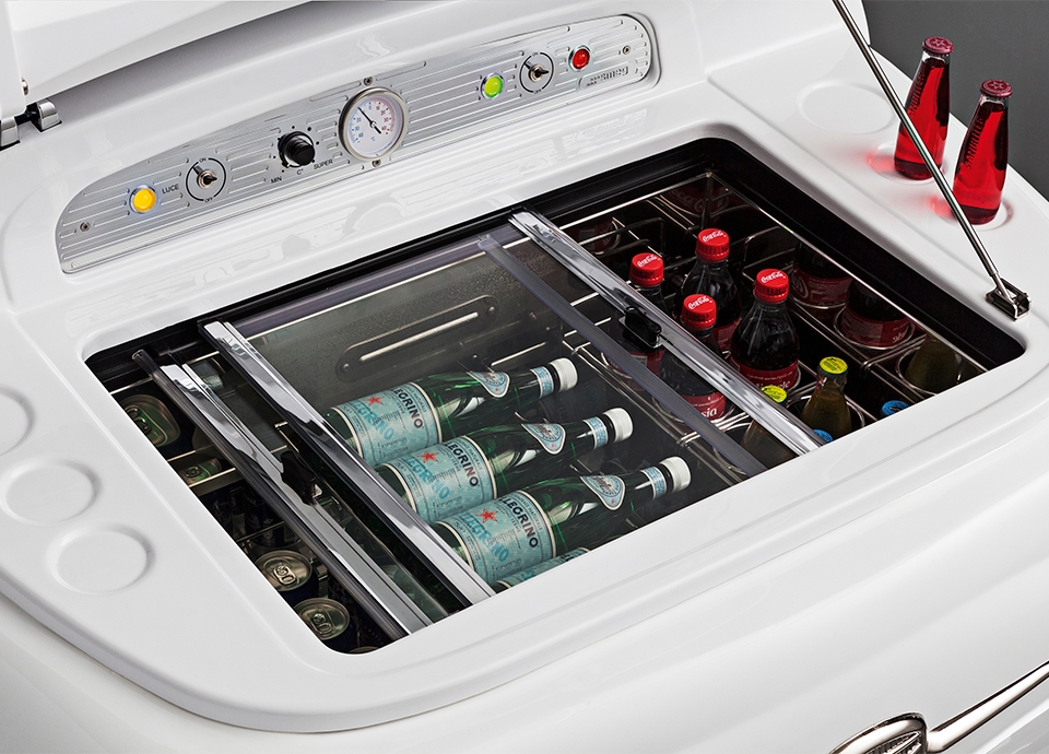 Luxury Wine Cooler Buyers Guide - Smeg UK