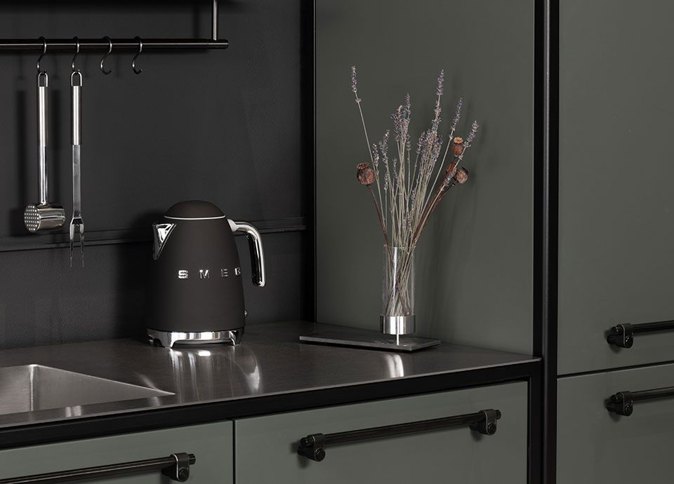 Matte Black - Oven - Hob - Kitchen Appliances| Smeg UK