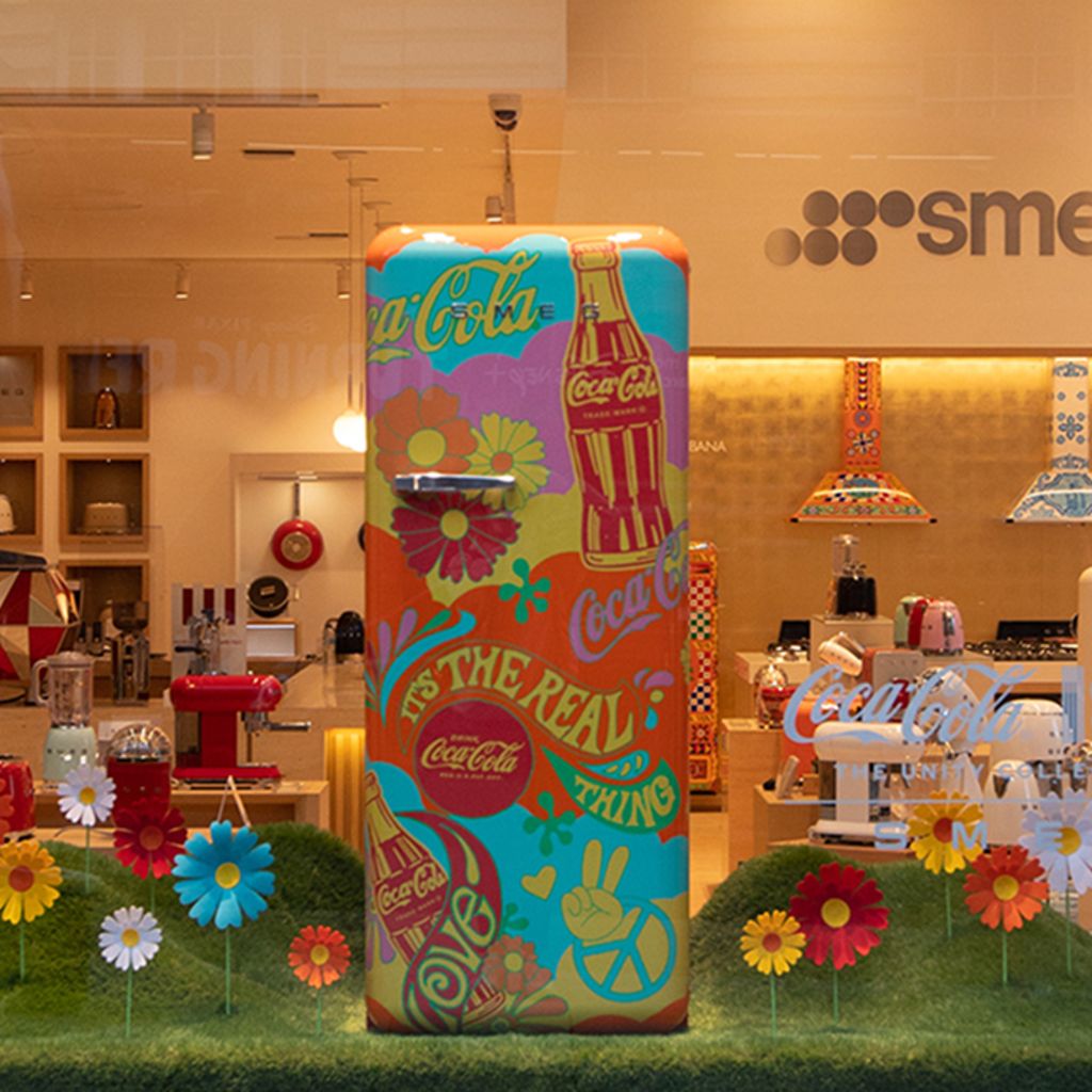 spring smeg window london