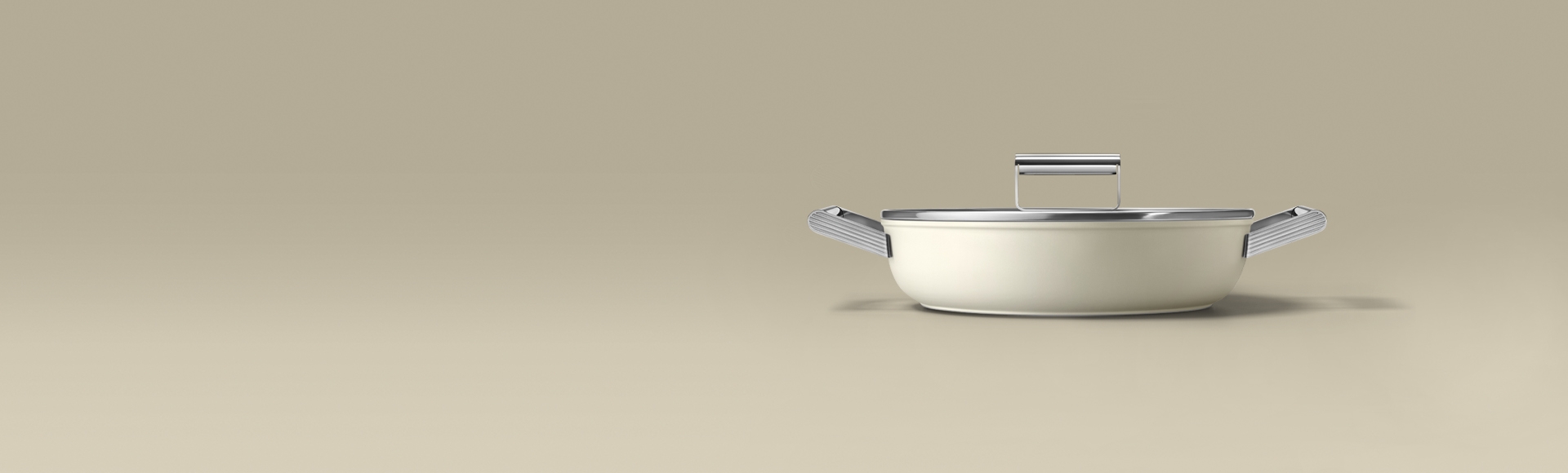 Deep Pan | Cookware | Smeg.com - Technology with style