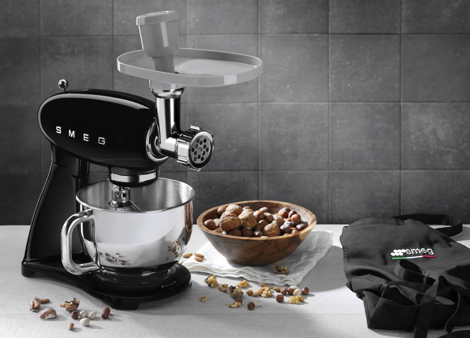 Smeg new full color stand mixer | Smeg Australia